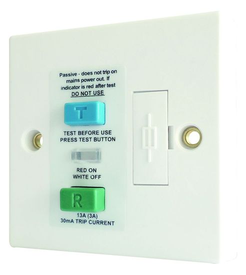 13A 1 Gang White Single Fused RCD Spur